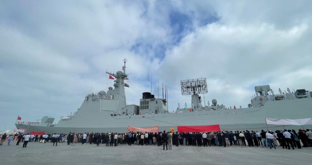 This is also for sale? The 052D destroyer appeared at the UAE Defense Exhibition. Which ...
