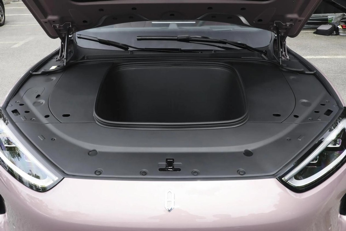 Huawei's entry into smart driving, is it smart enough? Wenjie M5 Smart ...