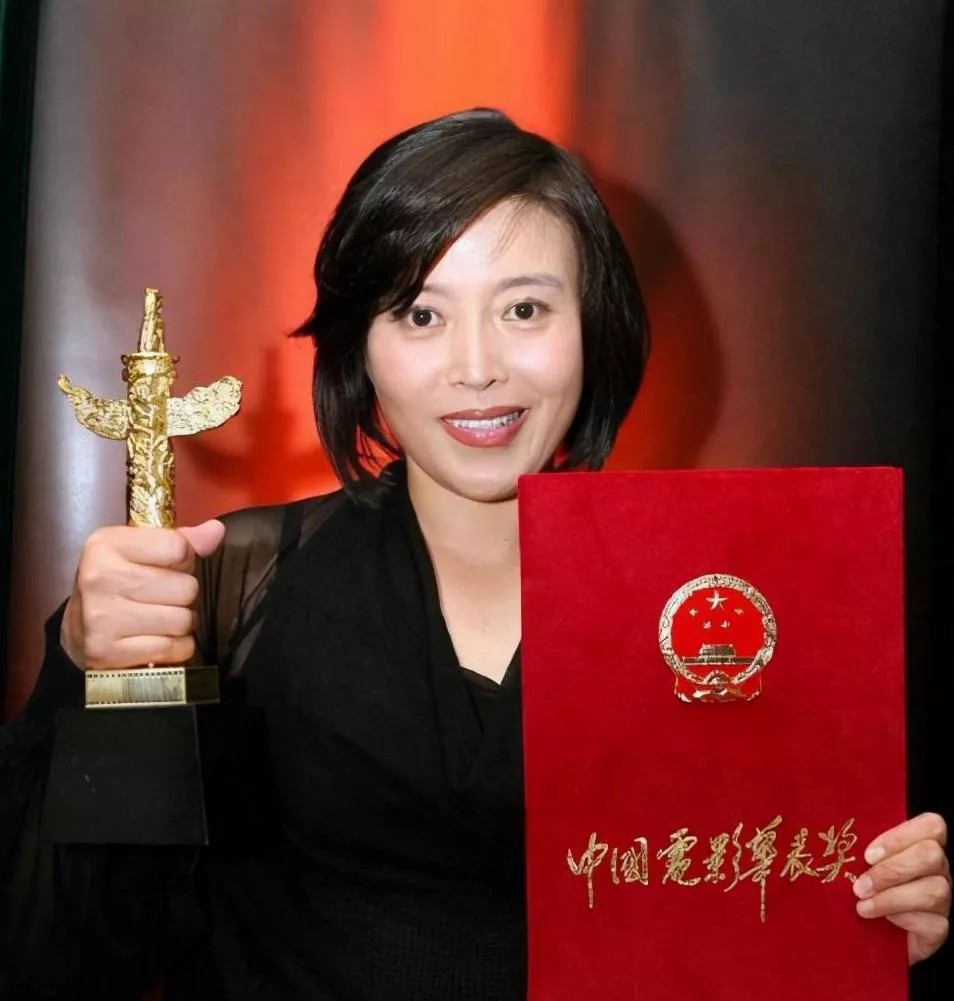 Ding Jiali: After half a lifetime of joys and sorrows, she reconciled ...