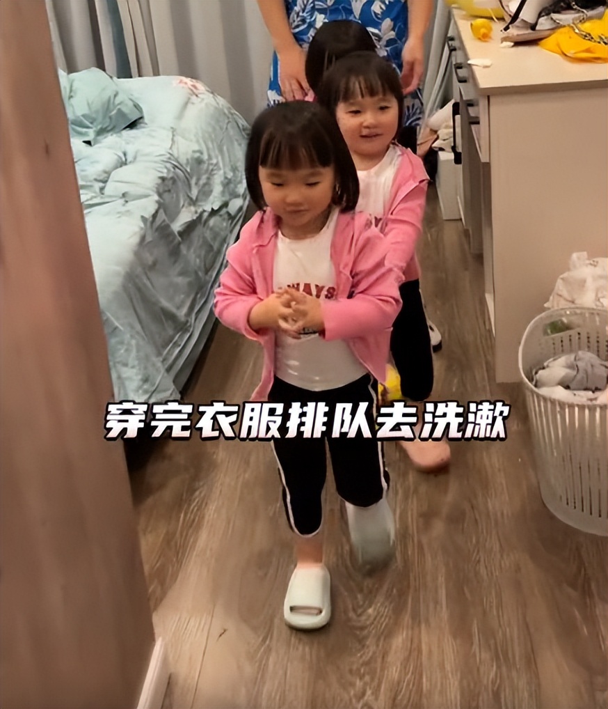 The three daughters of the Hu family: the "most harmonious" triplets on ...