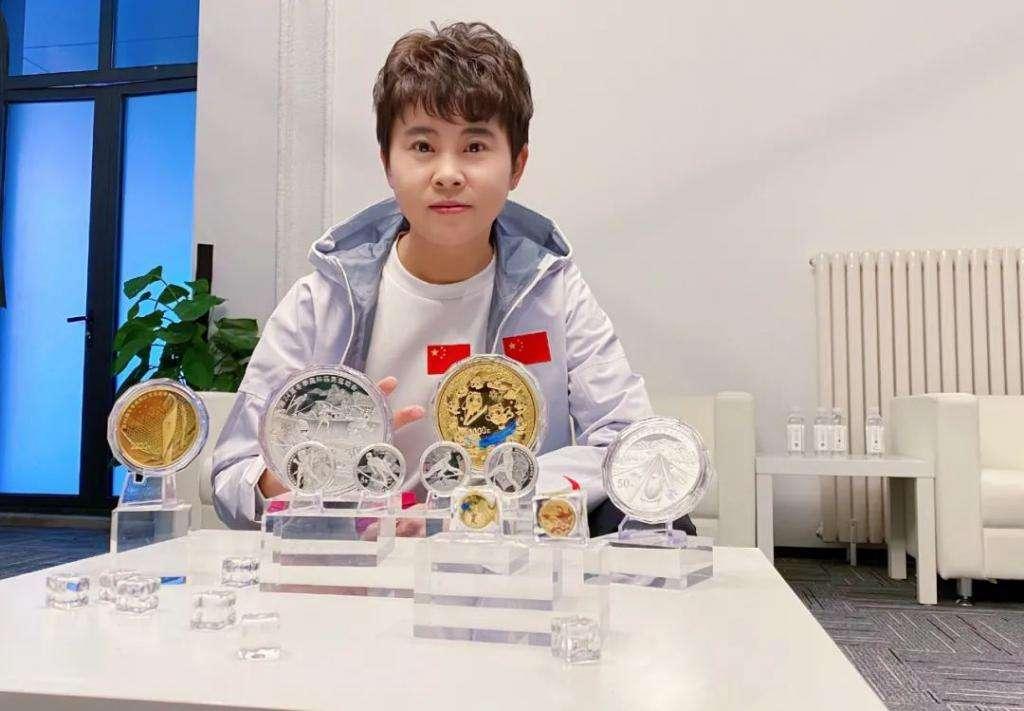 Olympic champion Wang Meng moved to commentary, won 77 championships ...