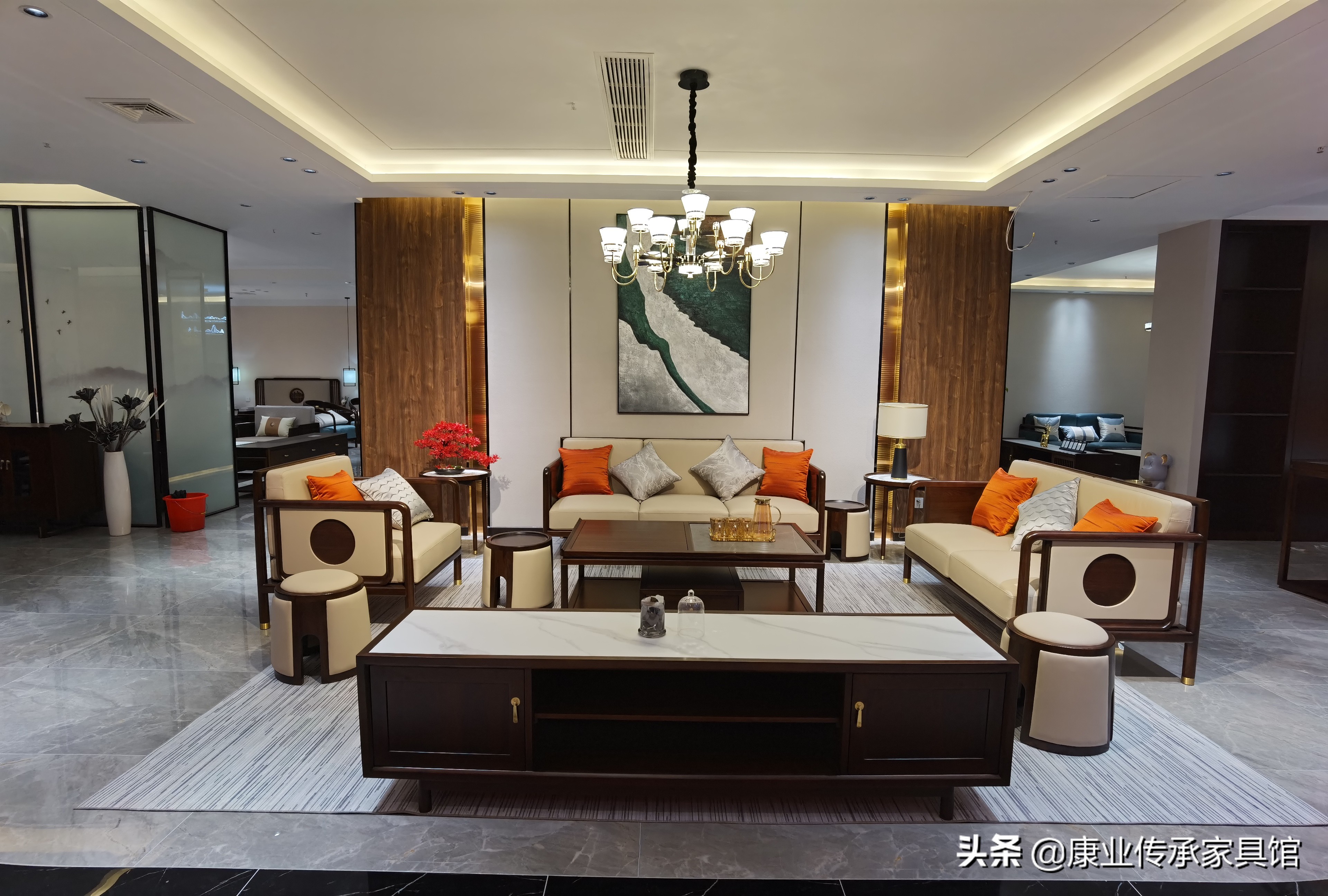 Light wood color, simple and practical beauty - iNEWS