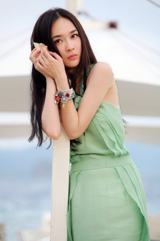 Film and television actress Huo Siyan, fresh and beautiful - iNEWS