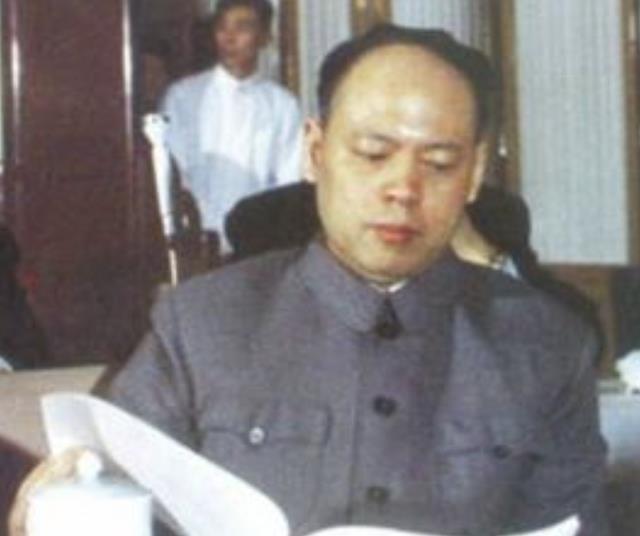 When Yao Wenyuan was arrested, he seemed very calm and showed no ...