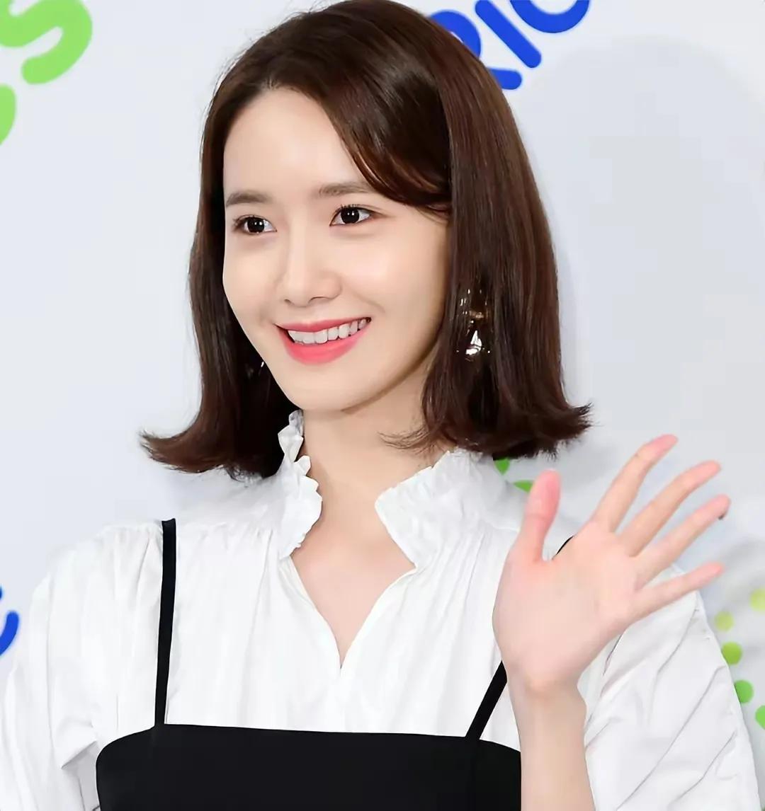 Lin Yuner, who arrogantly declared that she would never marry a Chinese ...