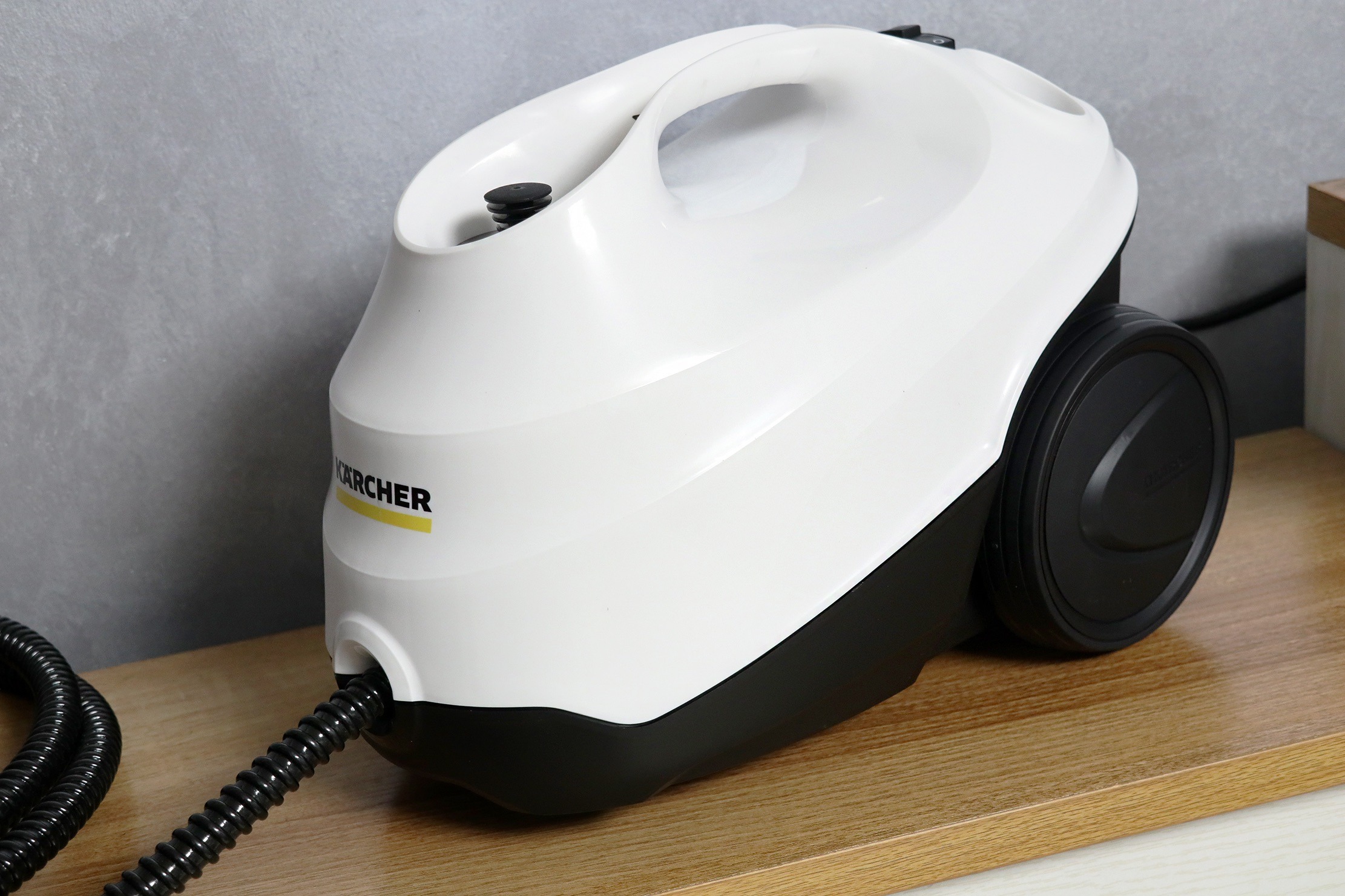 The whole house is clean and hygienic - German Karcher SC3 multi ...