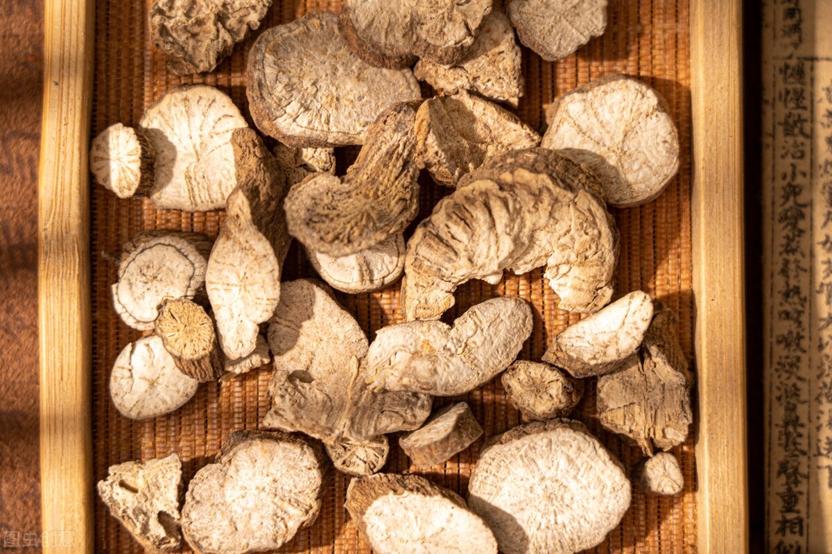 An ancient prescription: reading pills, invigorating the kidney and ...