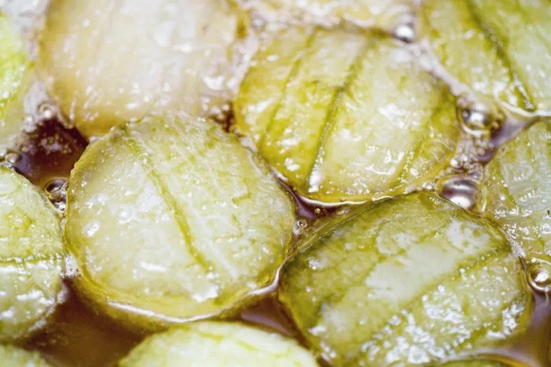 How elaborate can a table of traditional Henan cuisine be? - iNEWS