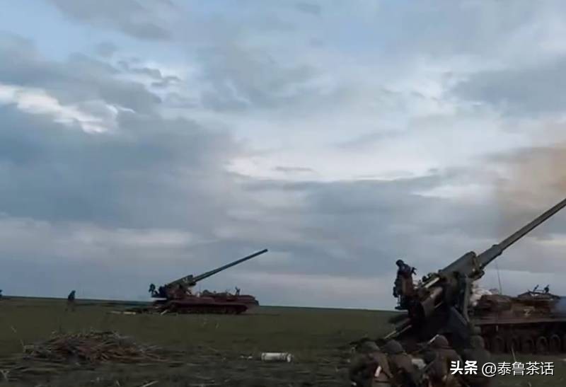 Two Ukrainian fighter planes were shot down, and the Russian military ...