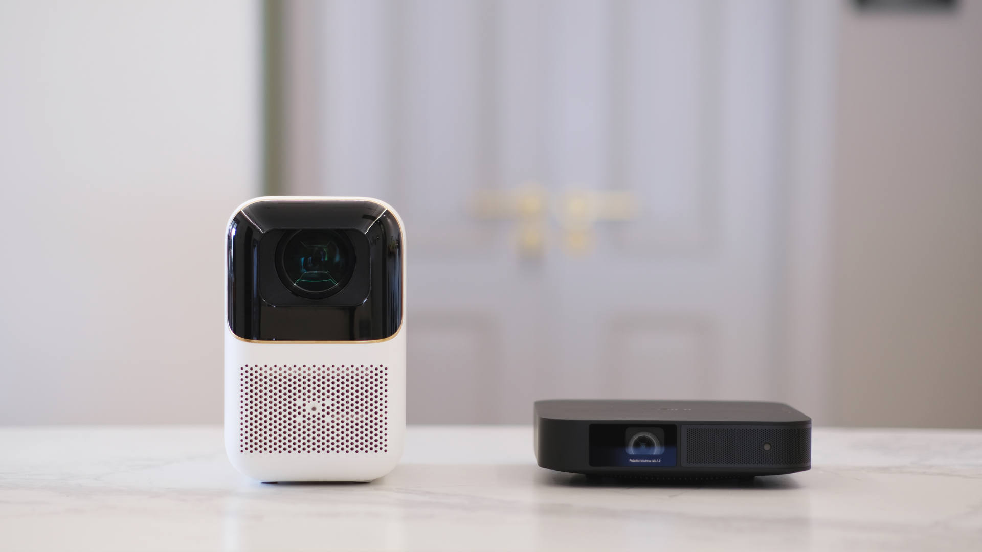 Xiaoming Q1 Pro compared to XGIMI Z6X, what is the difference in the thousand yuan price ...