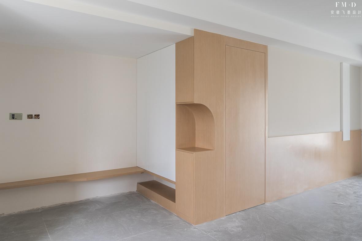 Listen to a persuasion, a 1-square-meter porch cabinet is installed ...