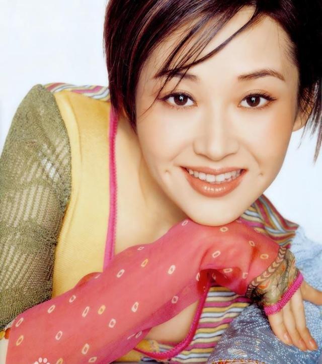 Xu Qing is still a girl at the age of 54, why only let her go! At the ...