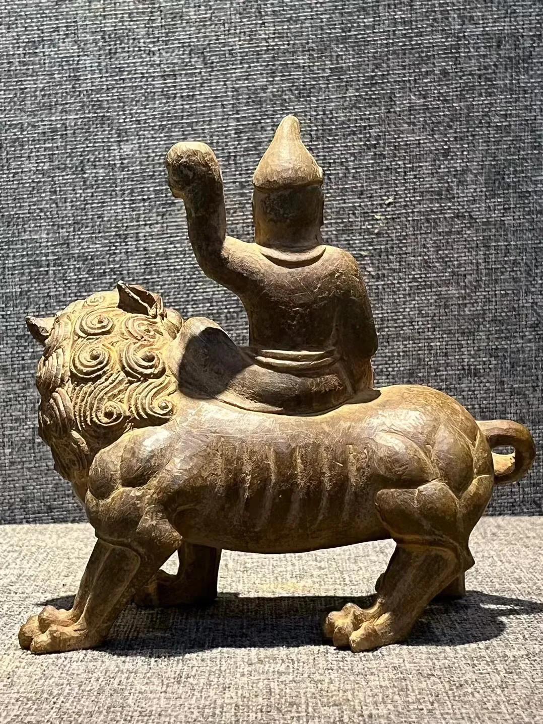Tang Dynasty leopard class Yuhu people taming lion - iNEWS