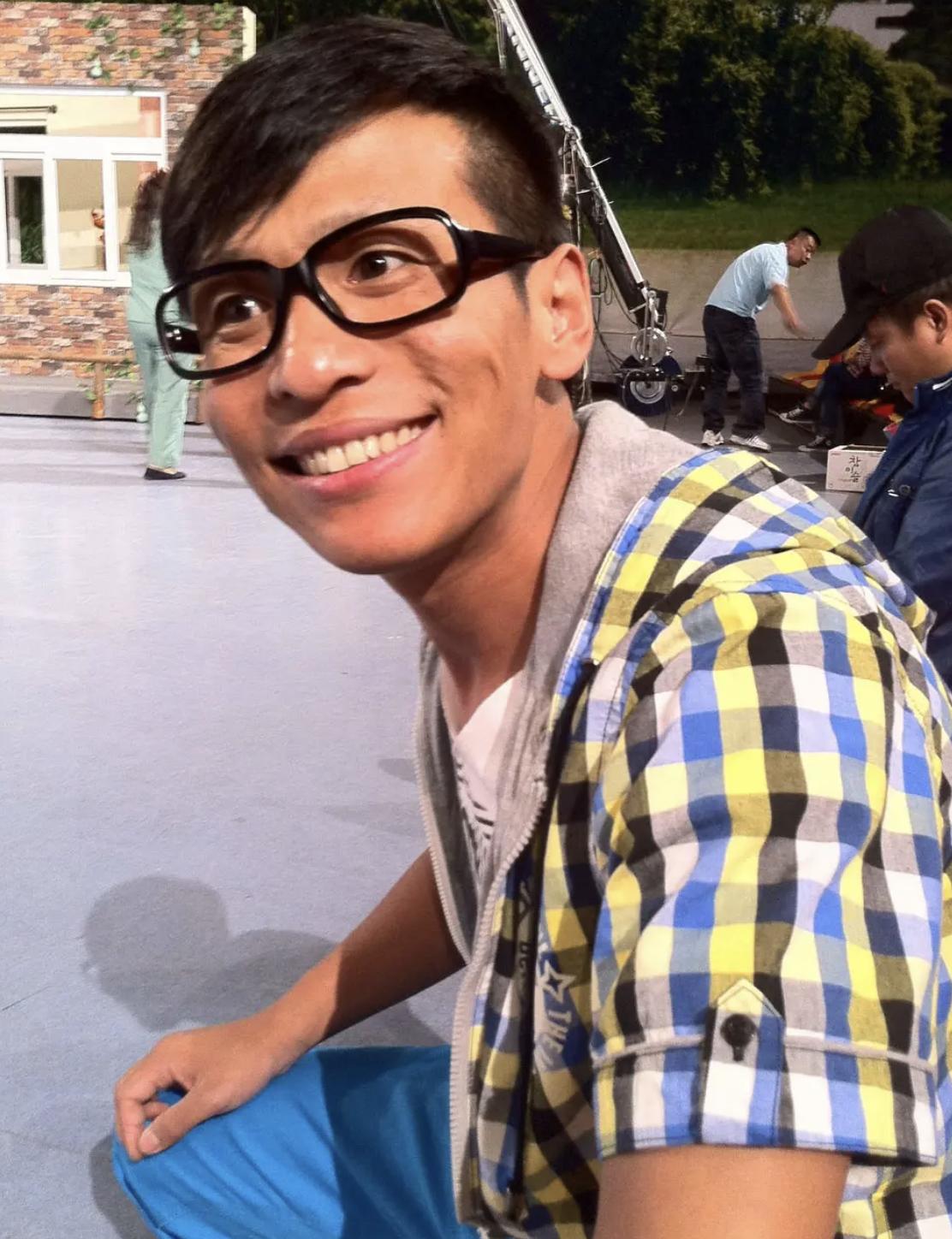 Song Xiaobao: After becoming famous, he abandoned his first wife and ...