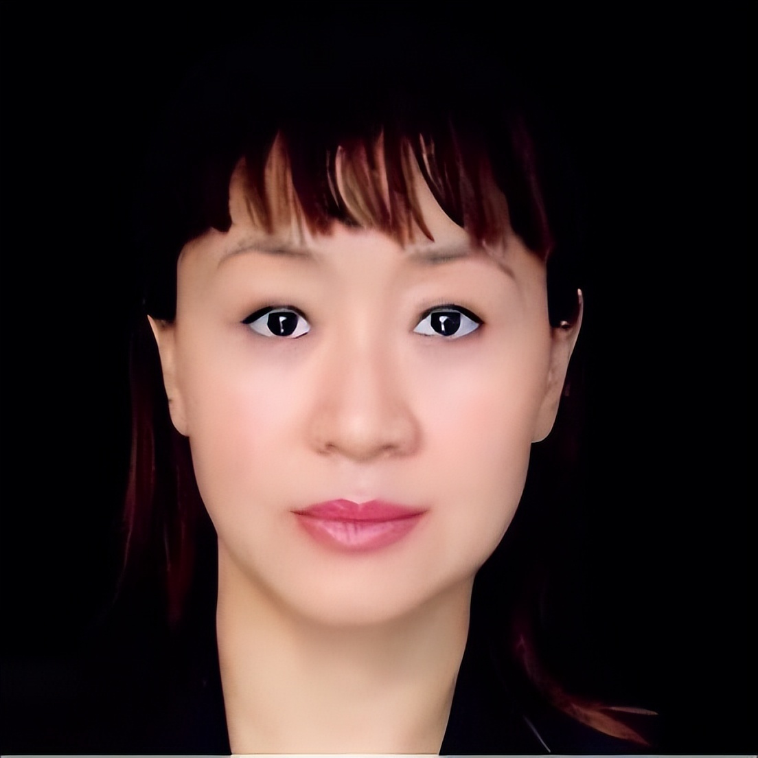 "Public Lover" Li Wei: Dealing with many high-ranking officials, making ...