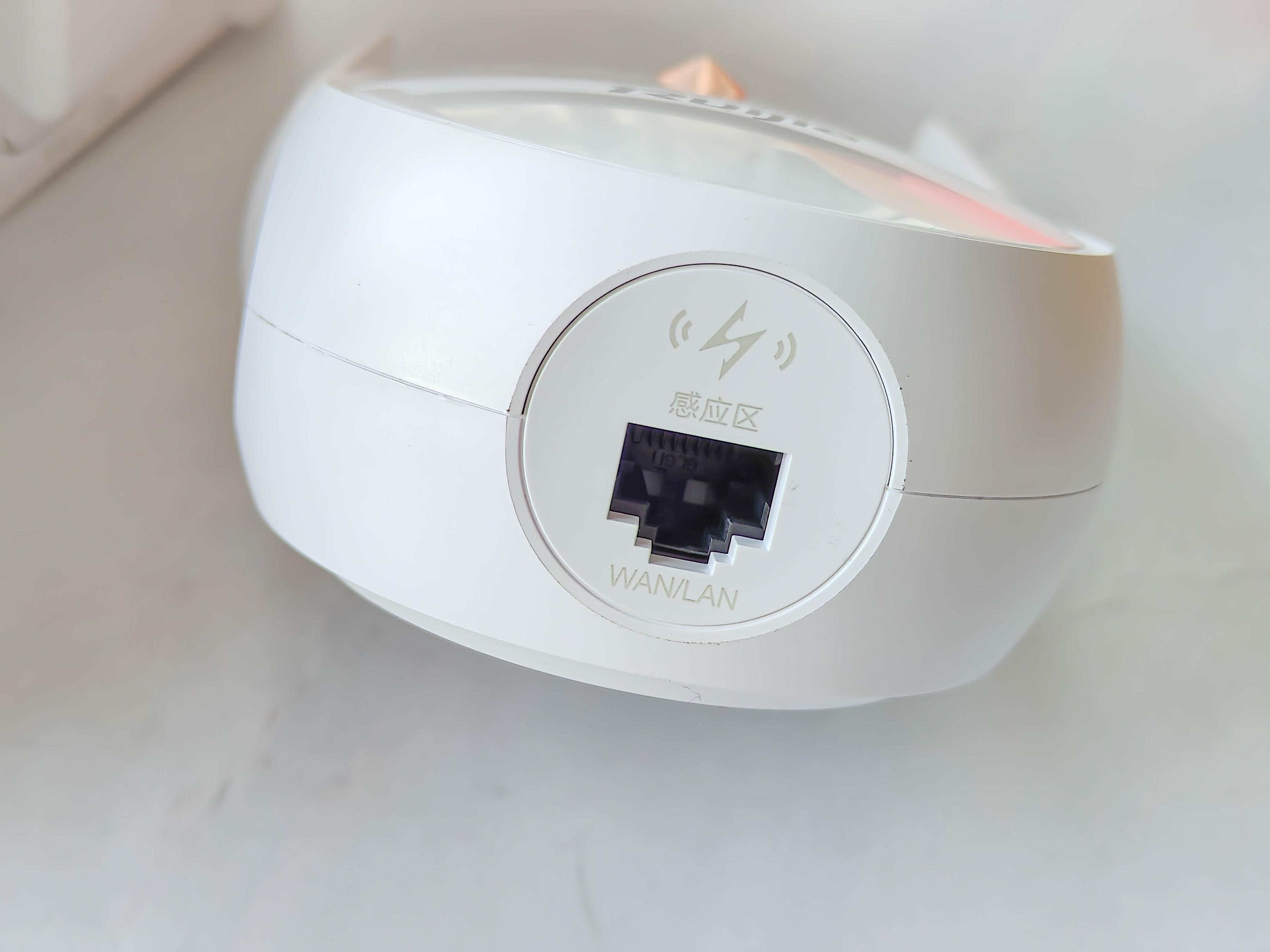 A large apartment of 200 square meters can also have full Wi-Fi in the ...