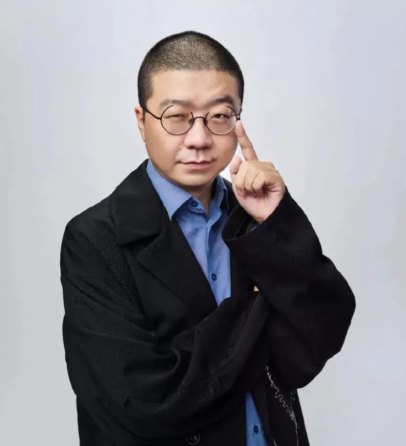 Is Wu Sign in the mix? Yang Yang Song Qian? Di Lieba? Li Dan? Gong Li ...