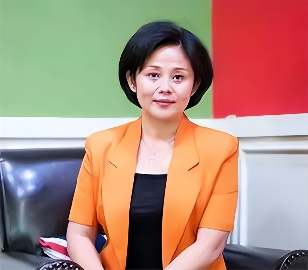 The beauty host of CCTV revealed her experience of suffering from ...