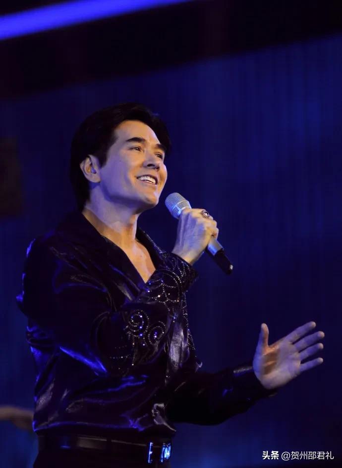 Social comment: Fei Xiang is not a superstar, but his self-cultivation ...