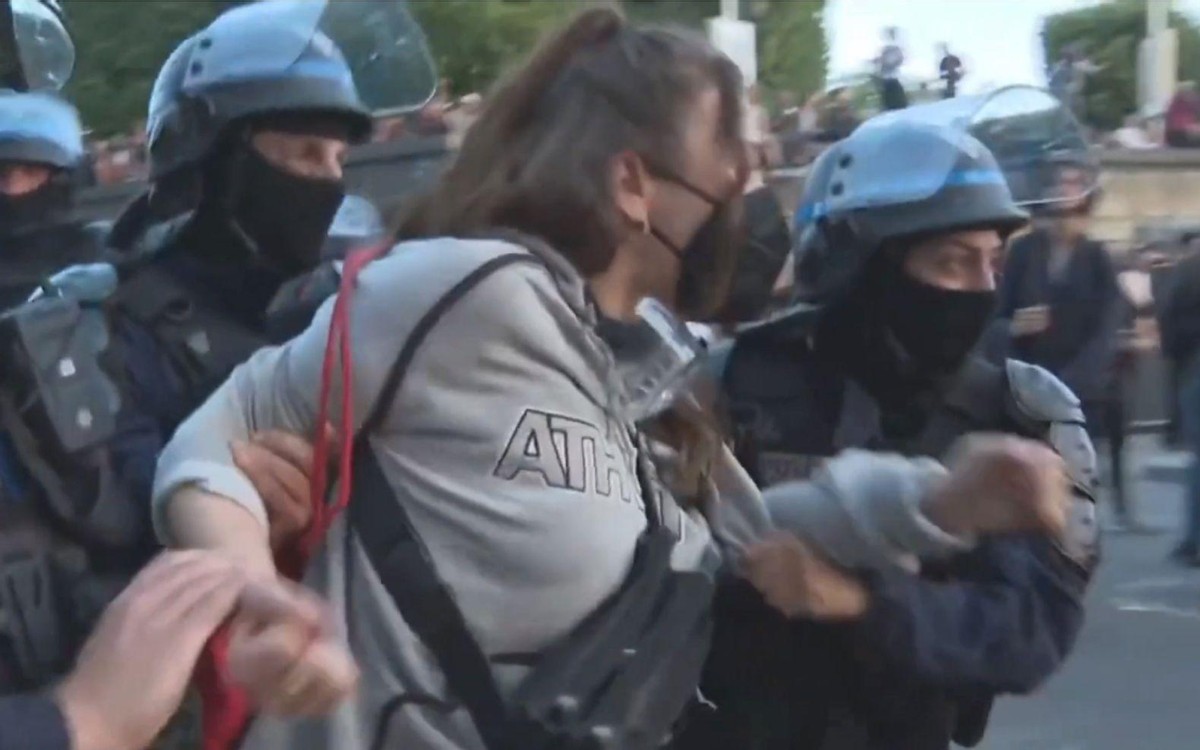 Is this the real reason for the riots in France? Macron's words aroused ...