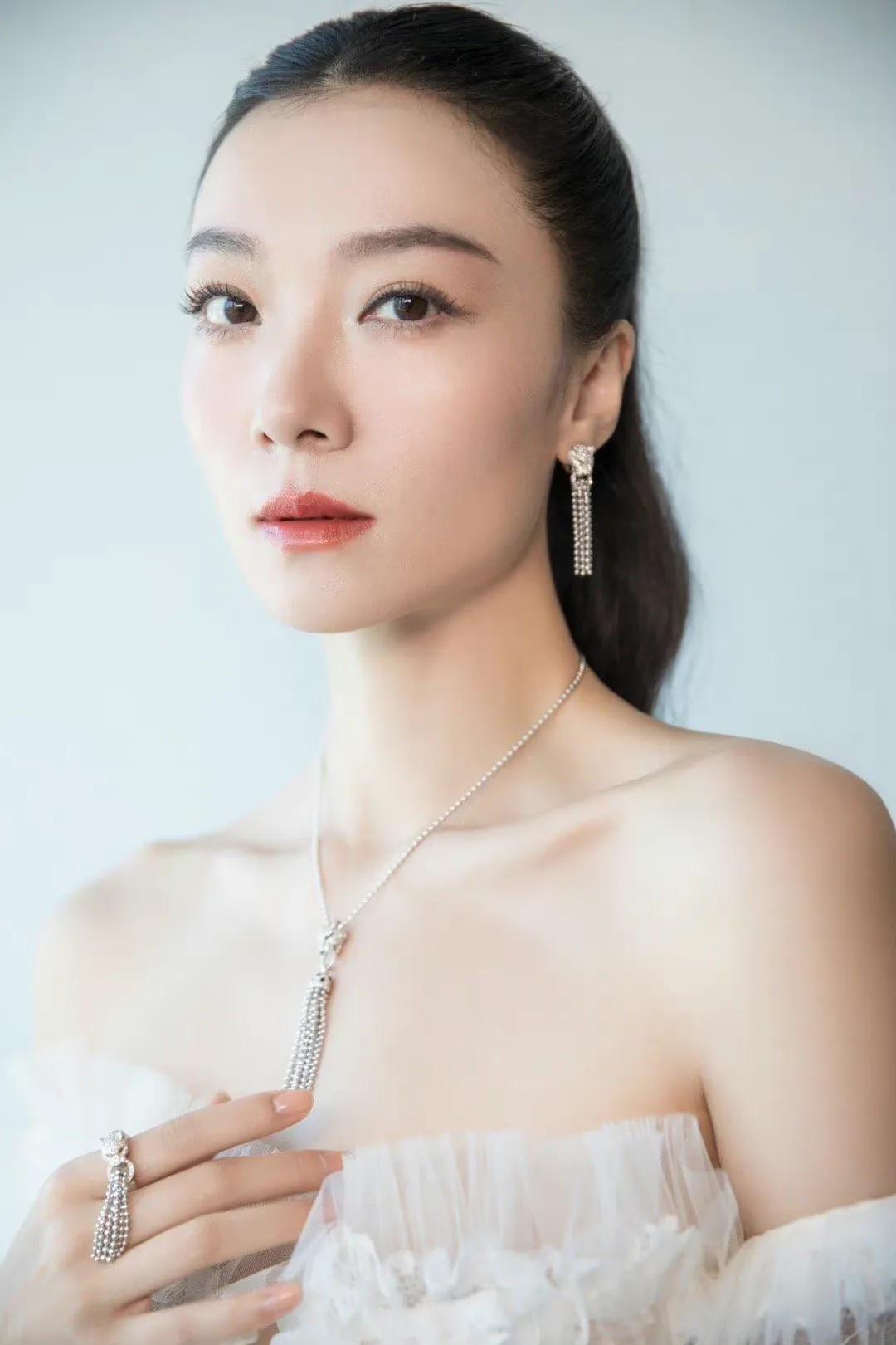 Actor - Qi Xi - iNEWS