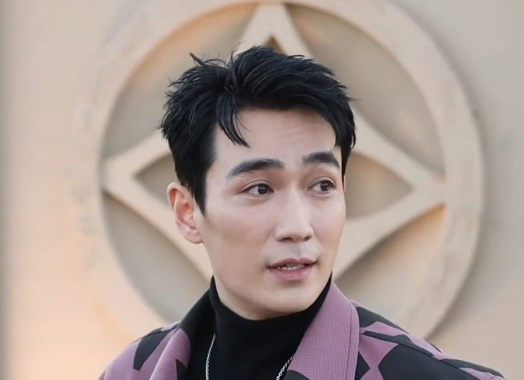 Male star outdoor show is more handsome: Chen Kun is in poor condition, Zhu Yilong shows his age ...