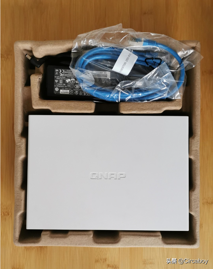 The QHora-301W supported by OpenWrt is amazing - iNEWS