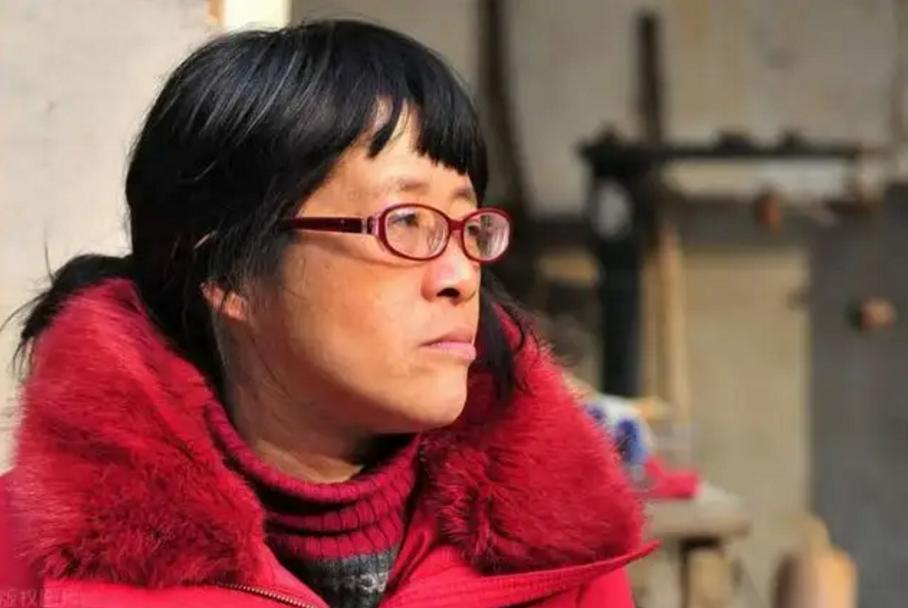 Yu Xiuhua wrote about getting along with her young husband, and the ...