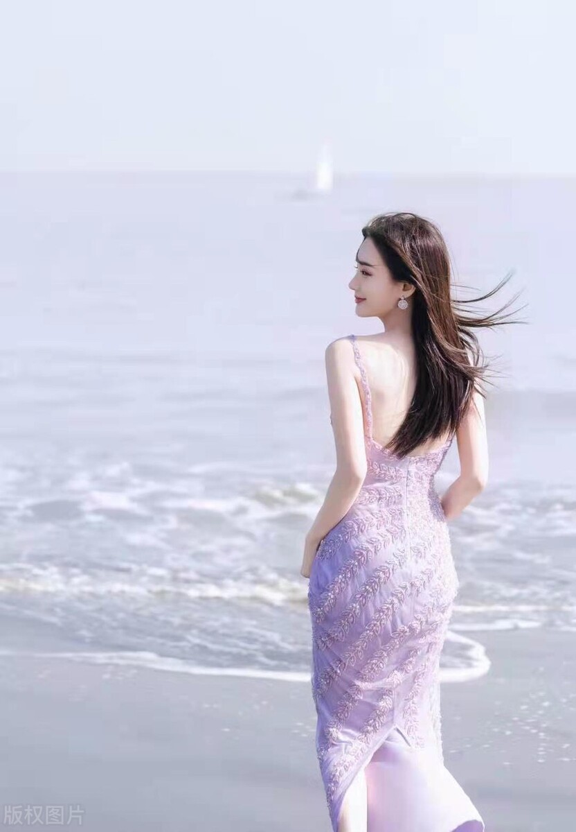 Li Yitong, who became a monk halfway through, has acted as the heroine ...