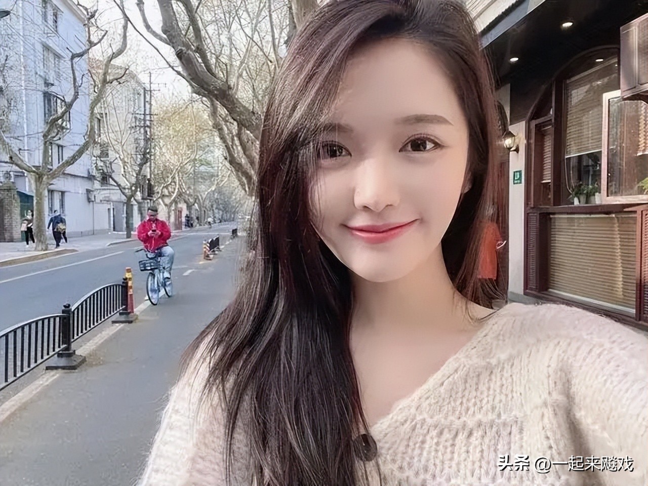 "The Sexiest Huang Rong" Lin Yanrou: The body is so hot - iNEWS