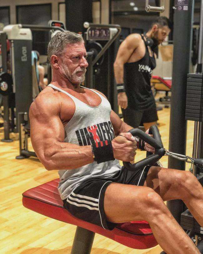 Muscles at 50 can't get as big as they used to - the biology of how ...