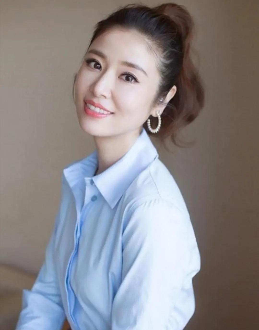 Early goddess Ruby Lin - iNEWS