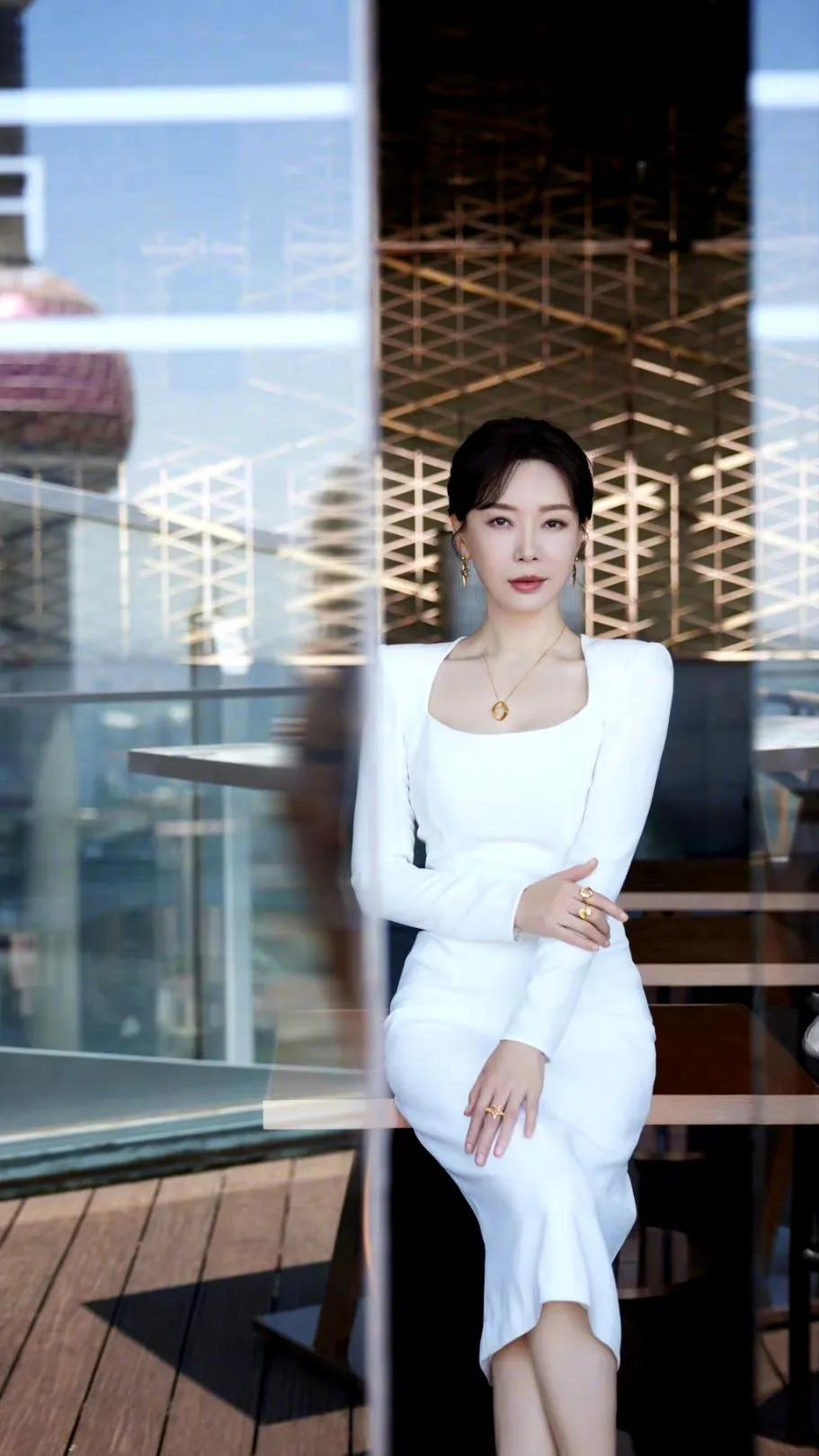 Chen Shu 230524 Exquisite Atlas Simple and Elegant - iNEWS