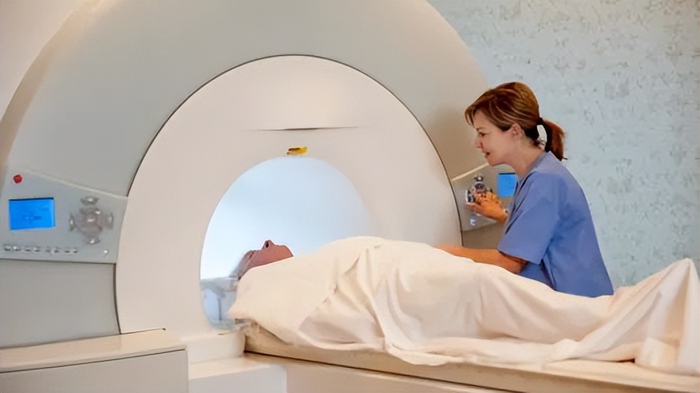 Things to know before going to Xijing Hospital - iNEWS