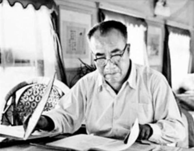 In 1950, the landlord Fu Dehui found an IOU at his home, signed Zhu De ...