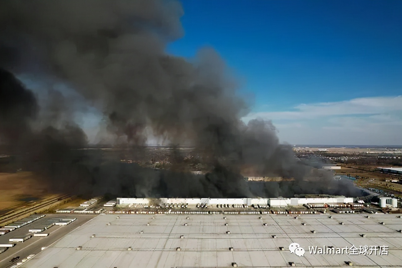 Fire breaks out at Walmart WFS logistics center - iNEWS