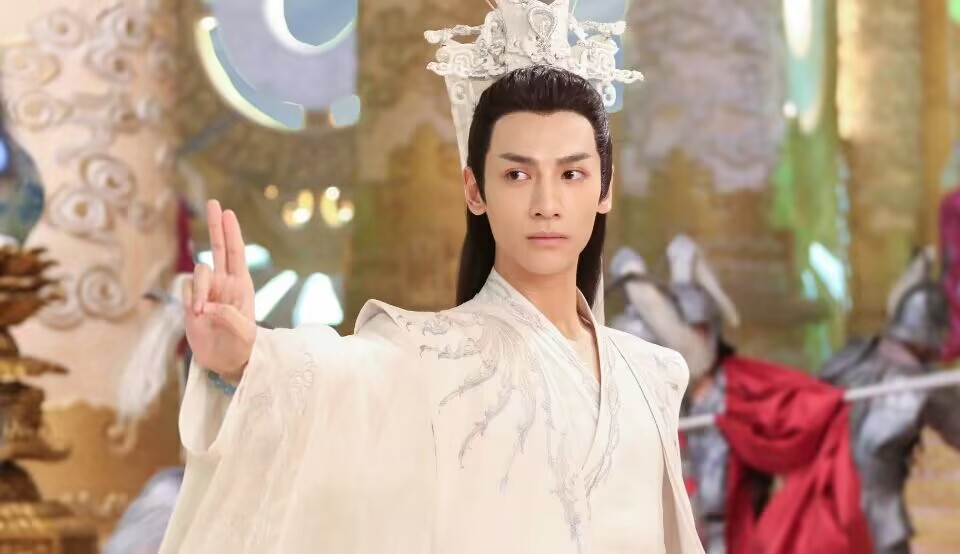 Chen Xiao and Luo Yunxi ushered in cooperation, Yang Zi joined in ...