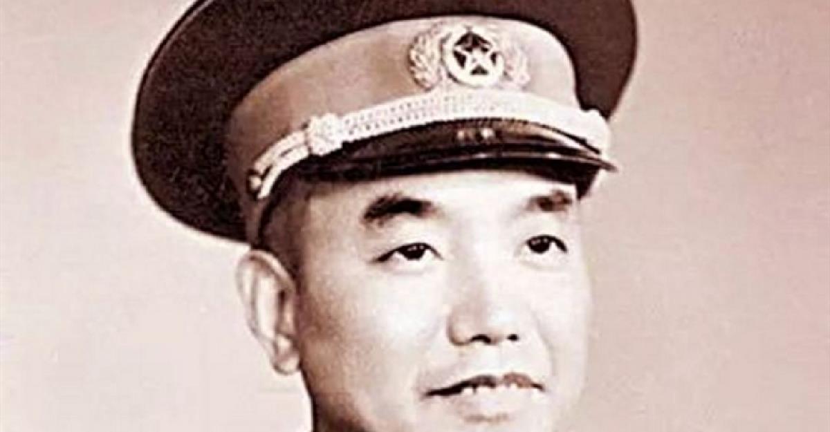 In 1981, 74-year-old Xiao Ke returned to his hometown and came to his ...