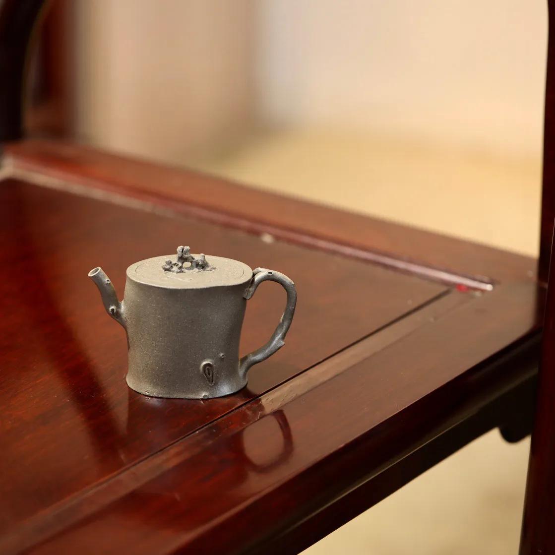 Purple clay, blue stucco, azure clay - iNEWS