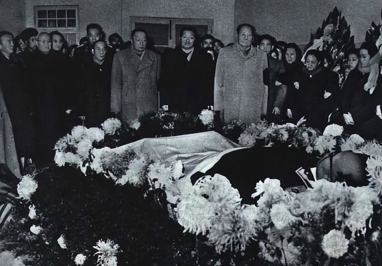 After the death of Marshal Luo Ronghuan at the age of 61, what is the ...