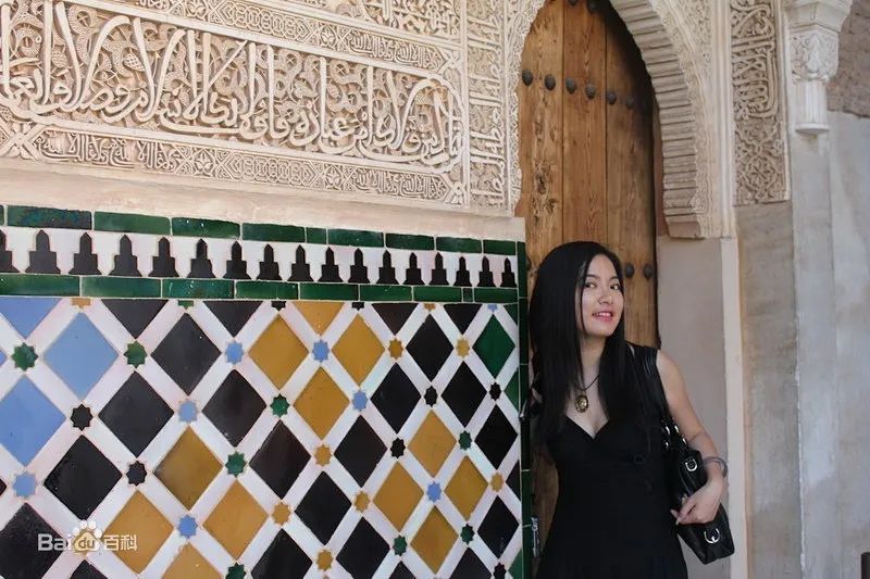 Cang Yue's "Mirror Twin Cities" was smashed by Li Yifeng? - iMedia