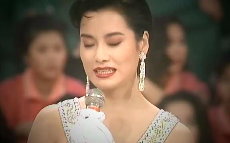 Singer Mao Amin: Her love with her husband is tearful, and now her ...