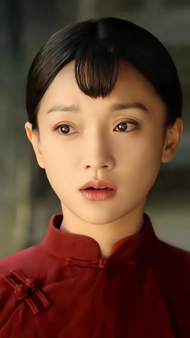 Do you still remember Jiu'er played by Zhou Xun?so pure and beautiful ...