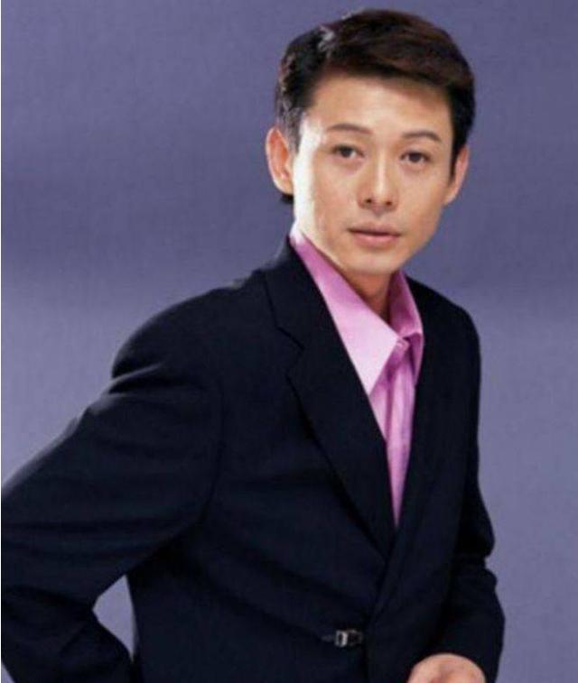 CCTV host Cheng Qian lived with Dong Qing for six years, married a ...