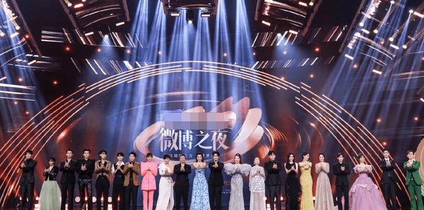 False singing parties flooded, and real singing became a "clear stream ...