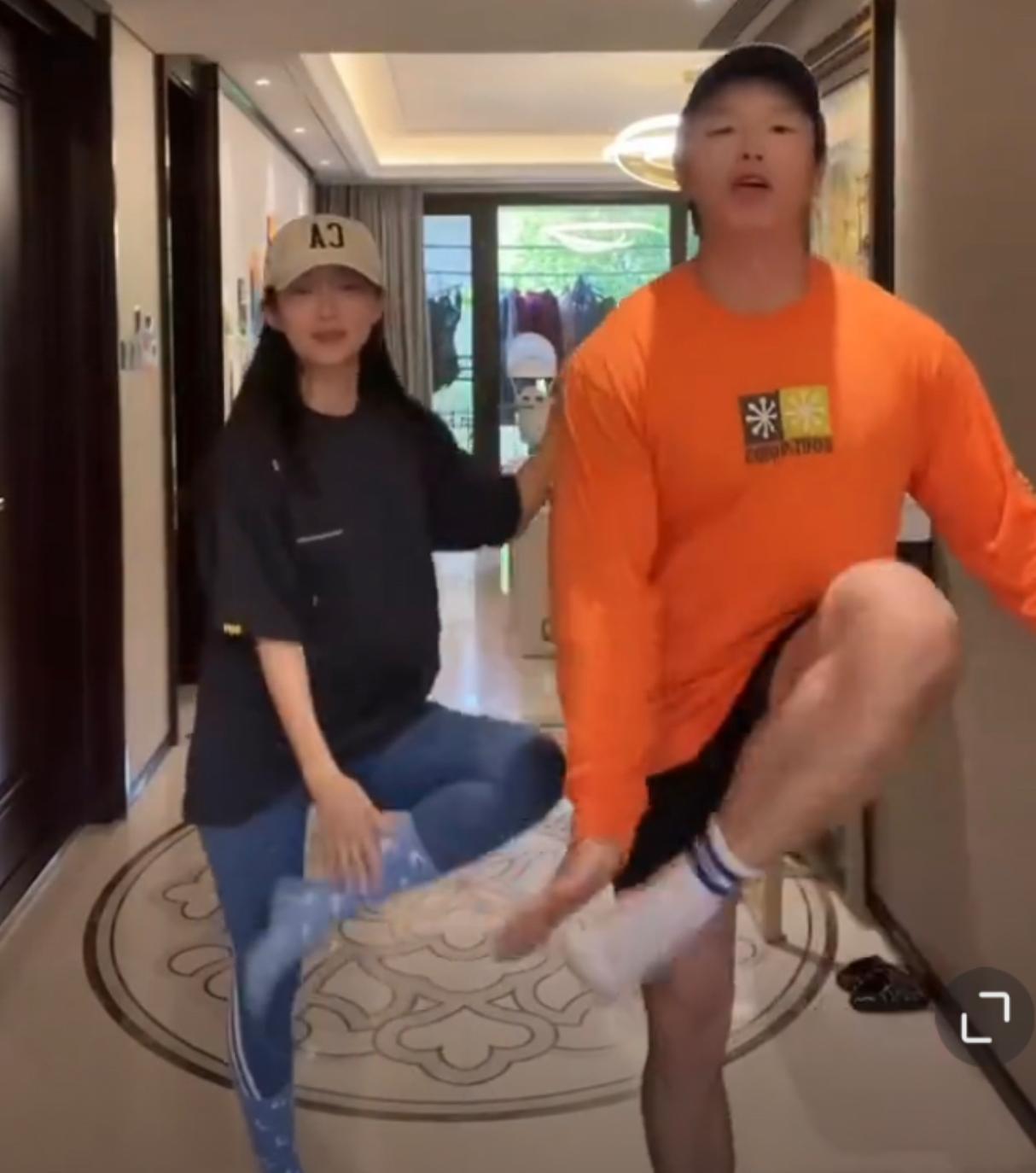 5G surfing!Deyun Society Genghong Boy is online: Li Jingqi is very ...