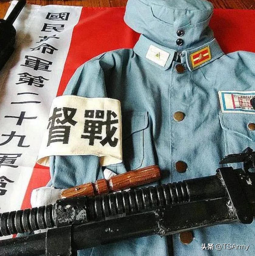 What equipment does an ordinary soldier of the 29th Army carry? - iNEWS