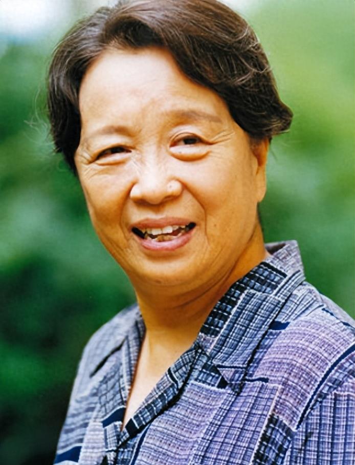 Playing a bad guy and being a good guy, "Mama Rong"'s sobriety has made ...