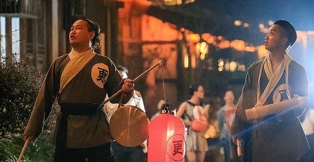 Why was there such a job as a watchman in ancient times? What kind of ...