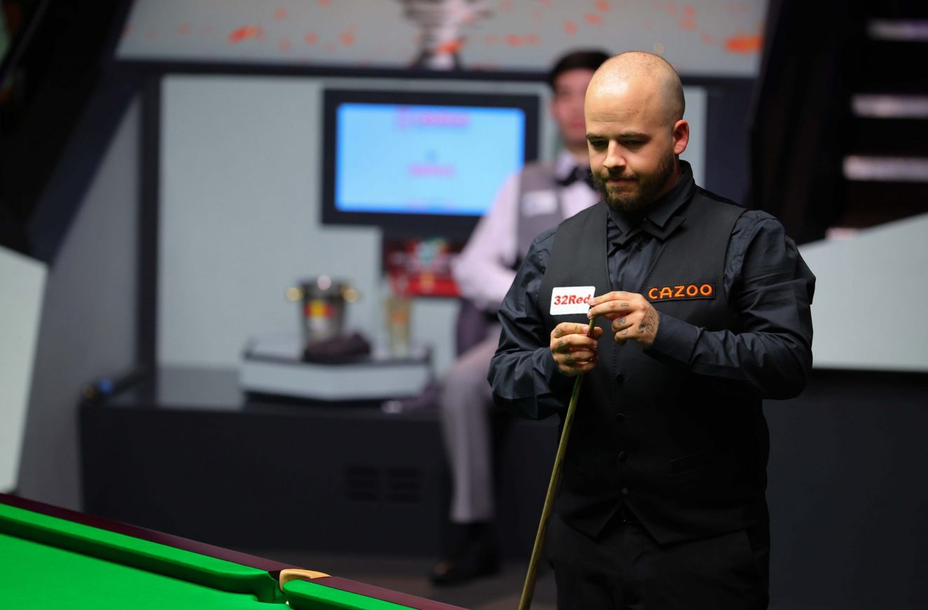 While Brechel was chasing madly, Si Jiahui still maintained the lead ...